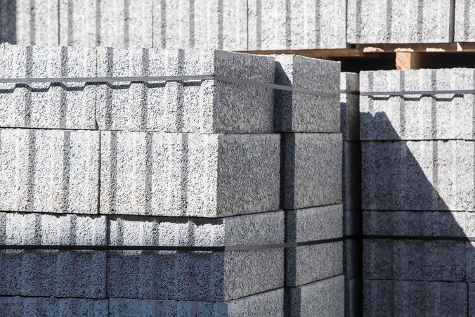 Blocchi in calcestruzzo – Blocchi in argilla espansa – Schönthaler OHG
